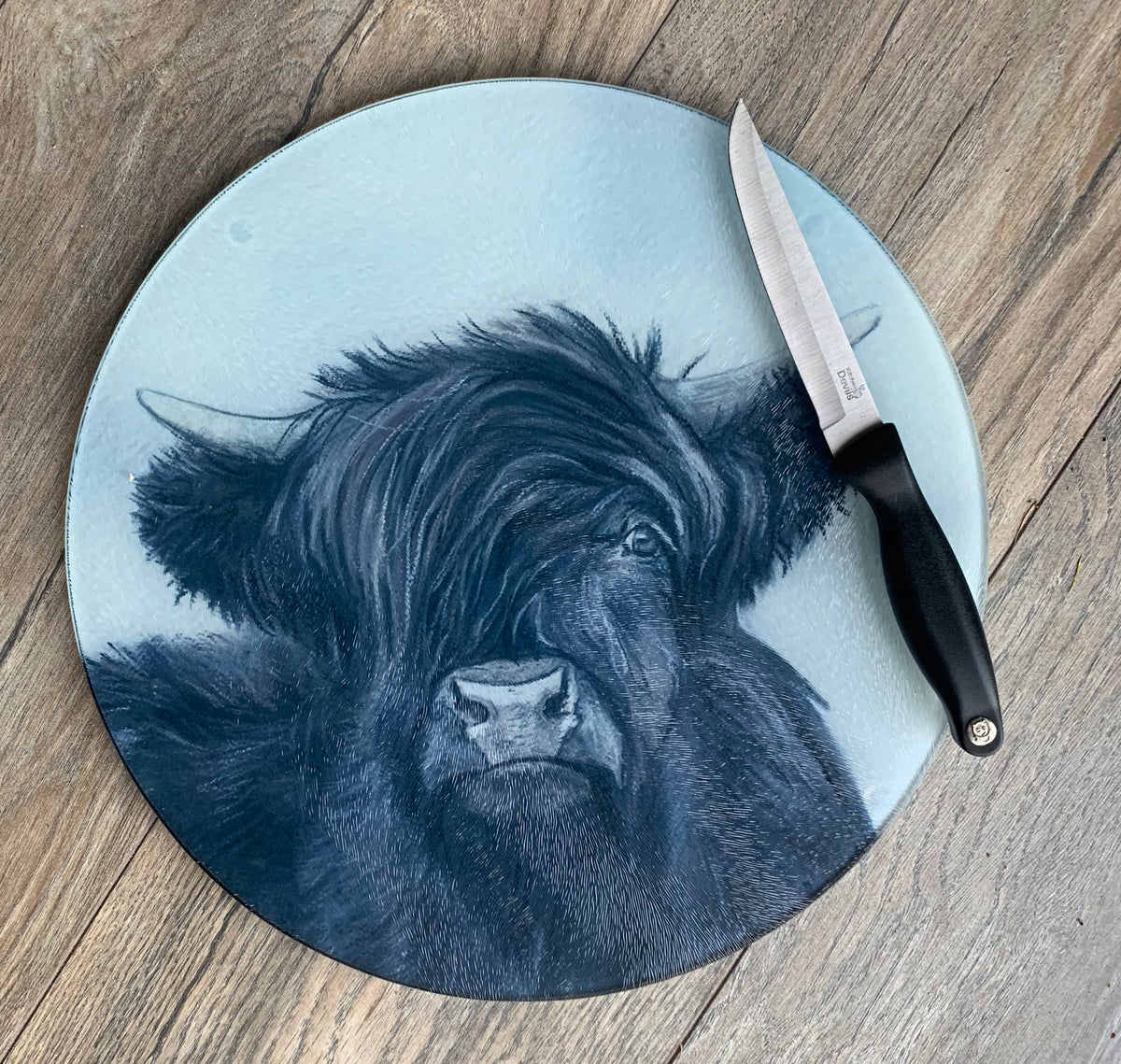 Black Highland Cow Round Worktop Saver – Grace Scott Art